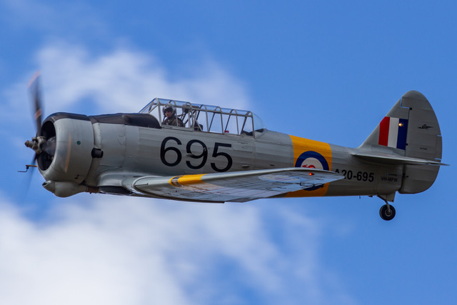 Vintage Aircraft RAAF Wirraway (1945) - Back To The Bush Festival